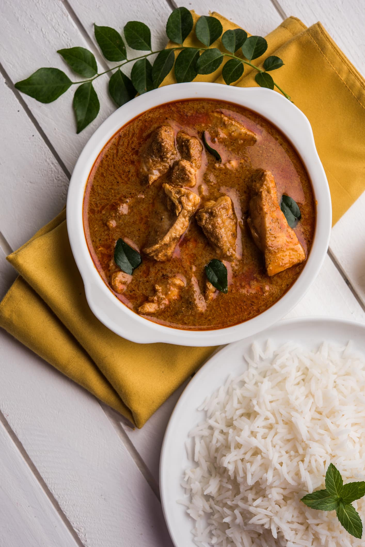 Must-Have Maharashtrian Food – Explore the Rich Flavors of ...